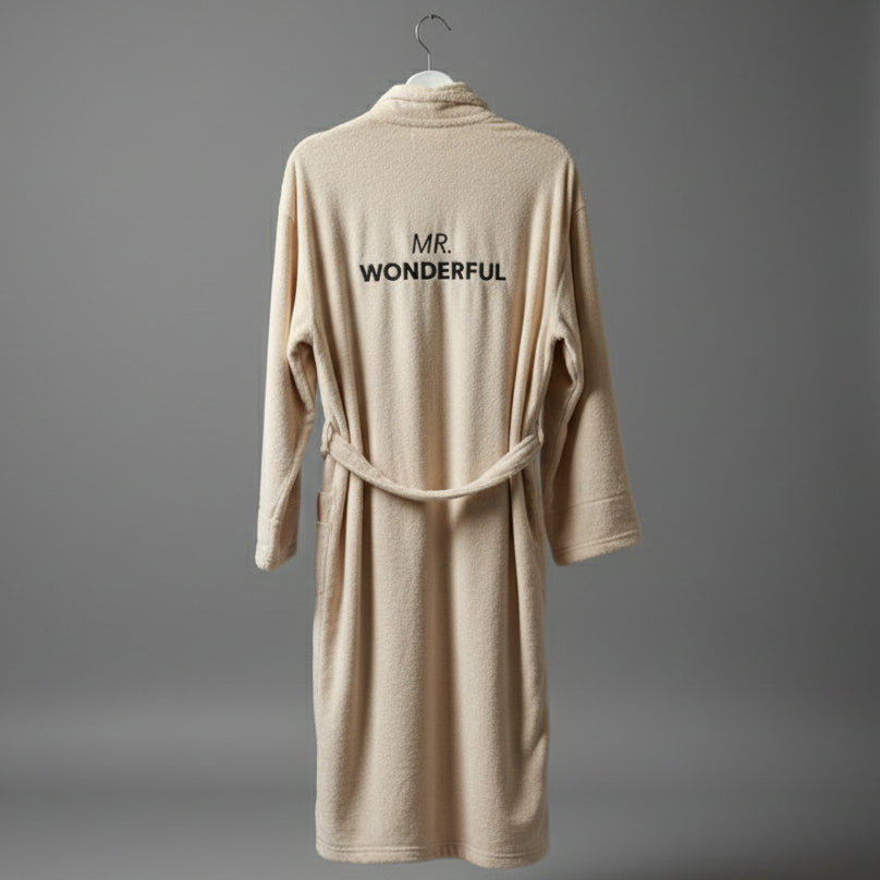 MR WONDERFUL ROBE – Tina Demel