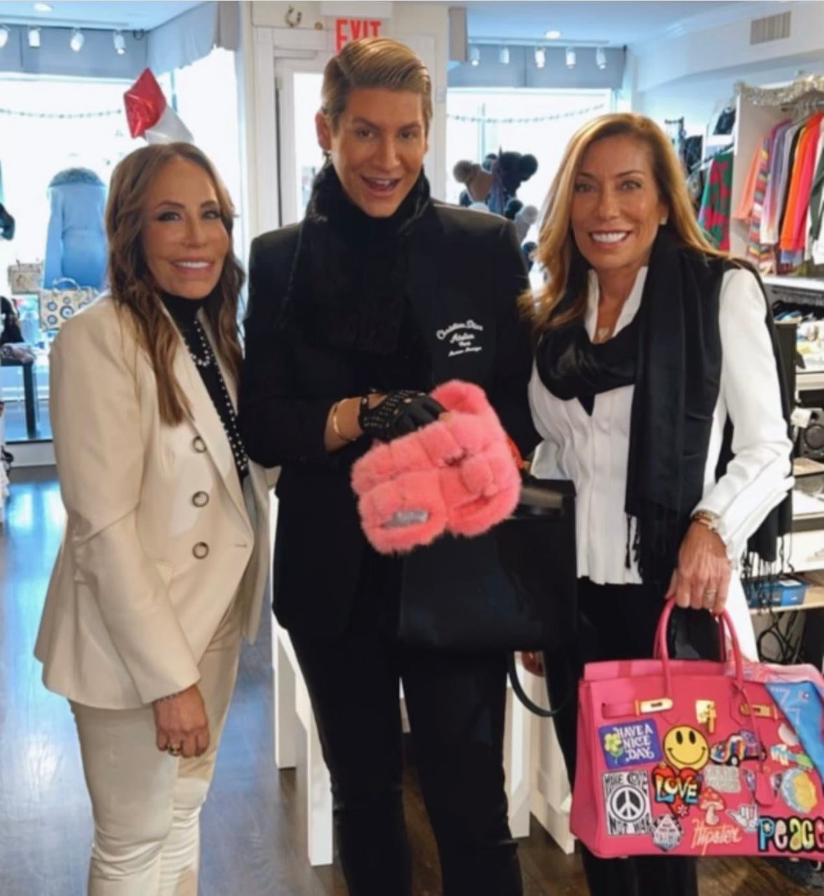 About Us – Tina Demel